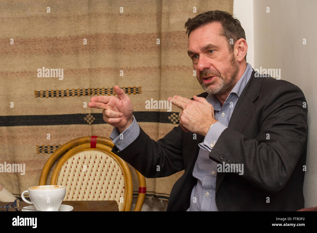 Paul mason channel hi-res stock photography and images - Alamy