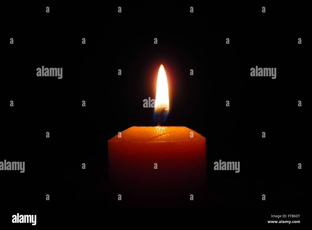 Candle close up, black background Stock Photo - Alamy