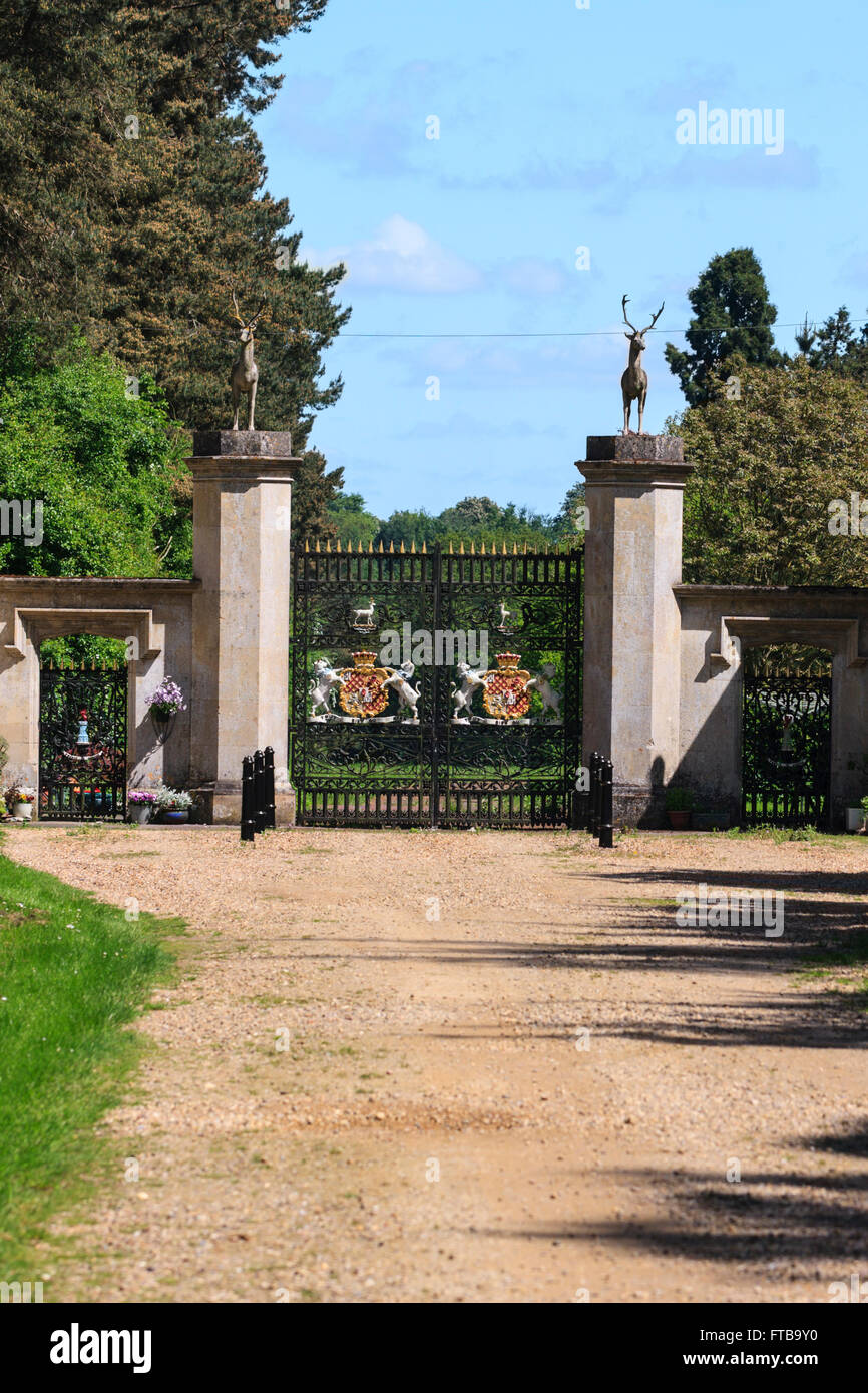 The beautiful Exton park gate house leading to Exton Hall, Exton ...
