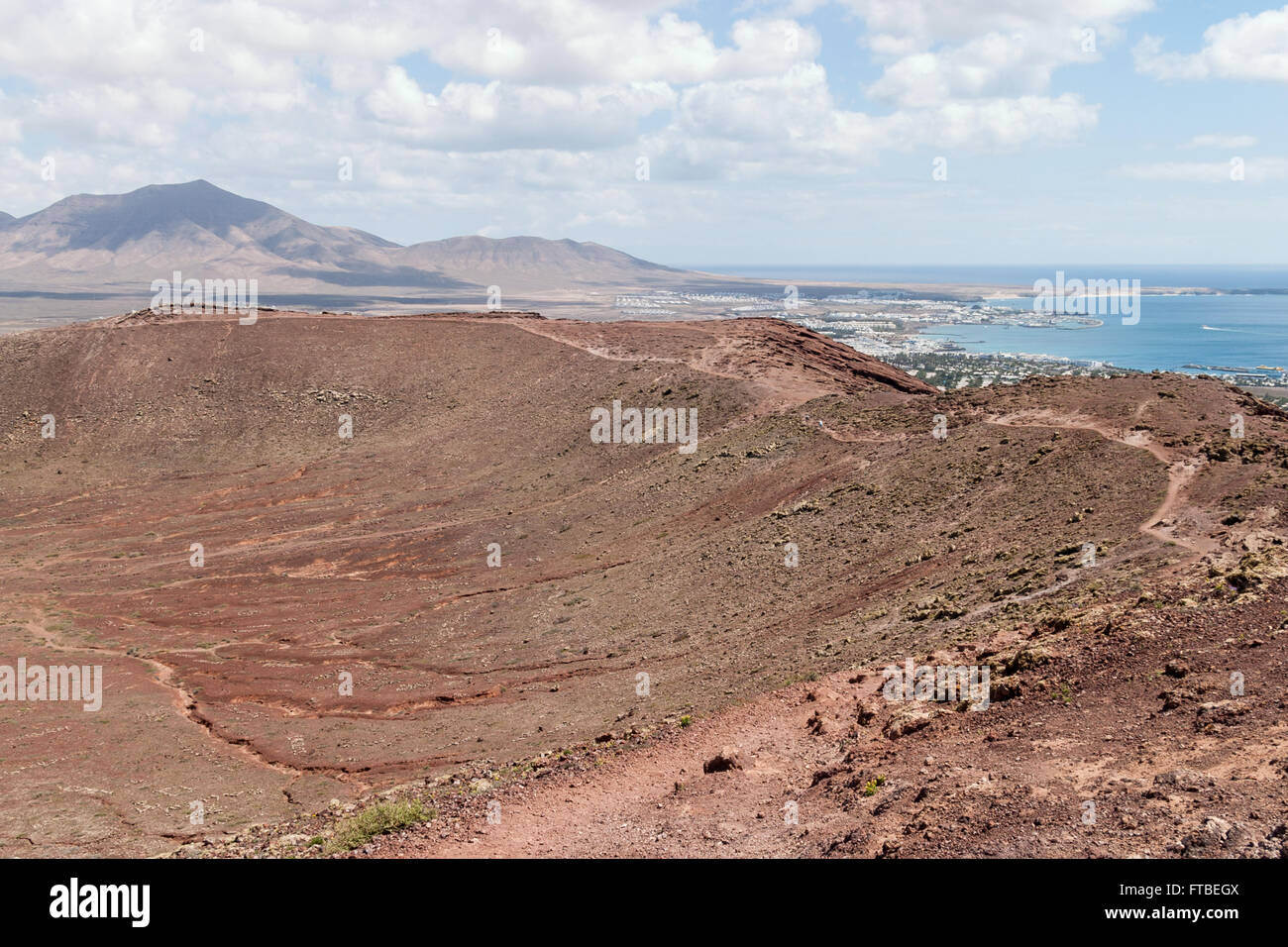 Mount roja hi-res stock photography and images - Alamy