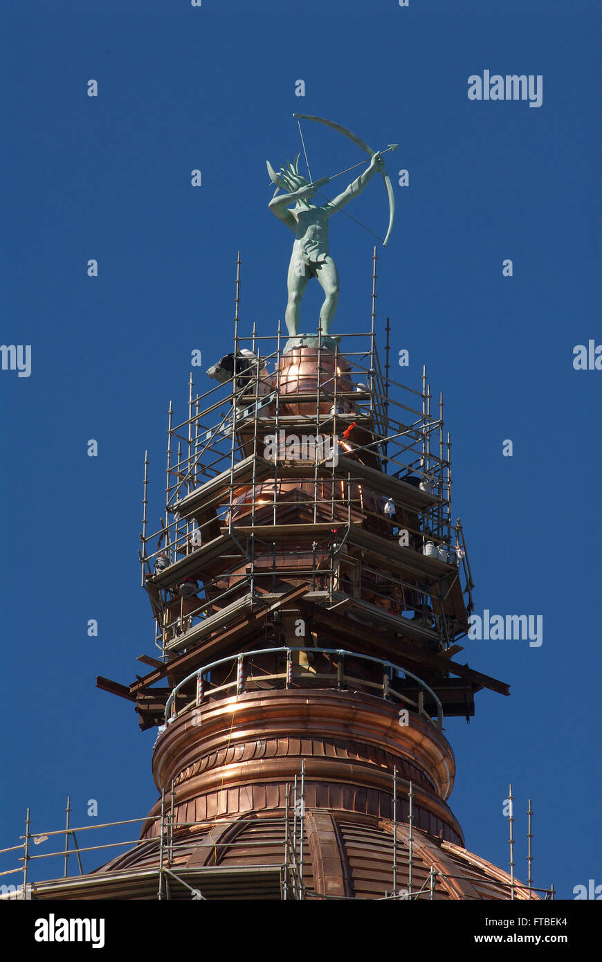 Indian warrior statue hi-res stock photography and images - Alamy