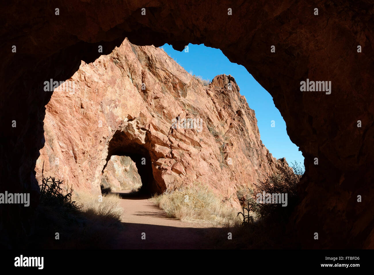 Tunnel drive hi-res stock photography and images - Alamy