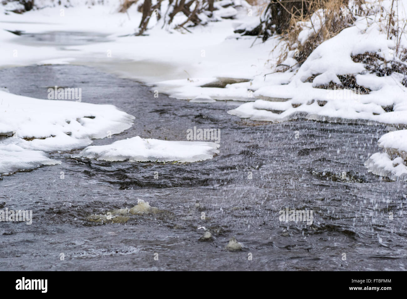 cold temperature stream beauty nature river area winter Stock Photo - Alamy