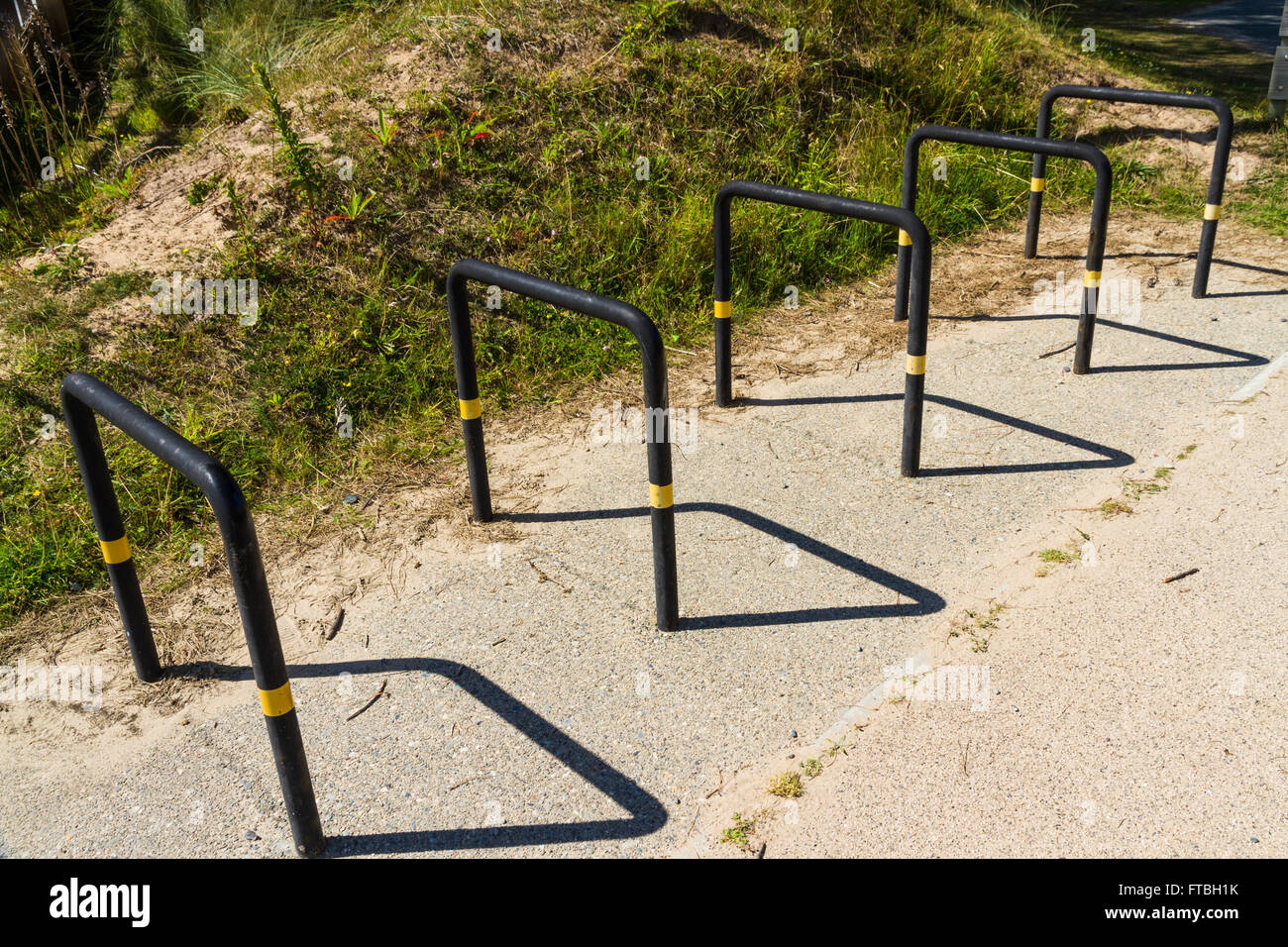 Beach bike rack hi-res stock photography and images - Alamy