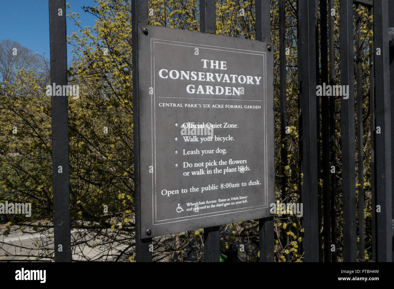 Sign at The Conservatory Garden, Central Park, NYC Stock Photo - Alamy