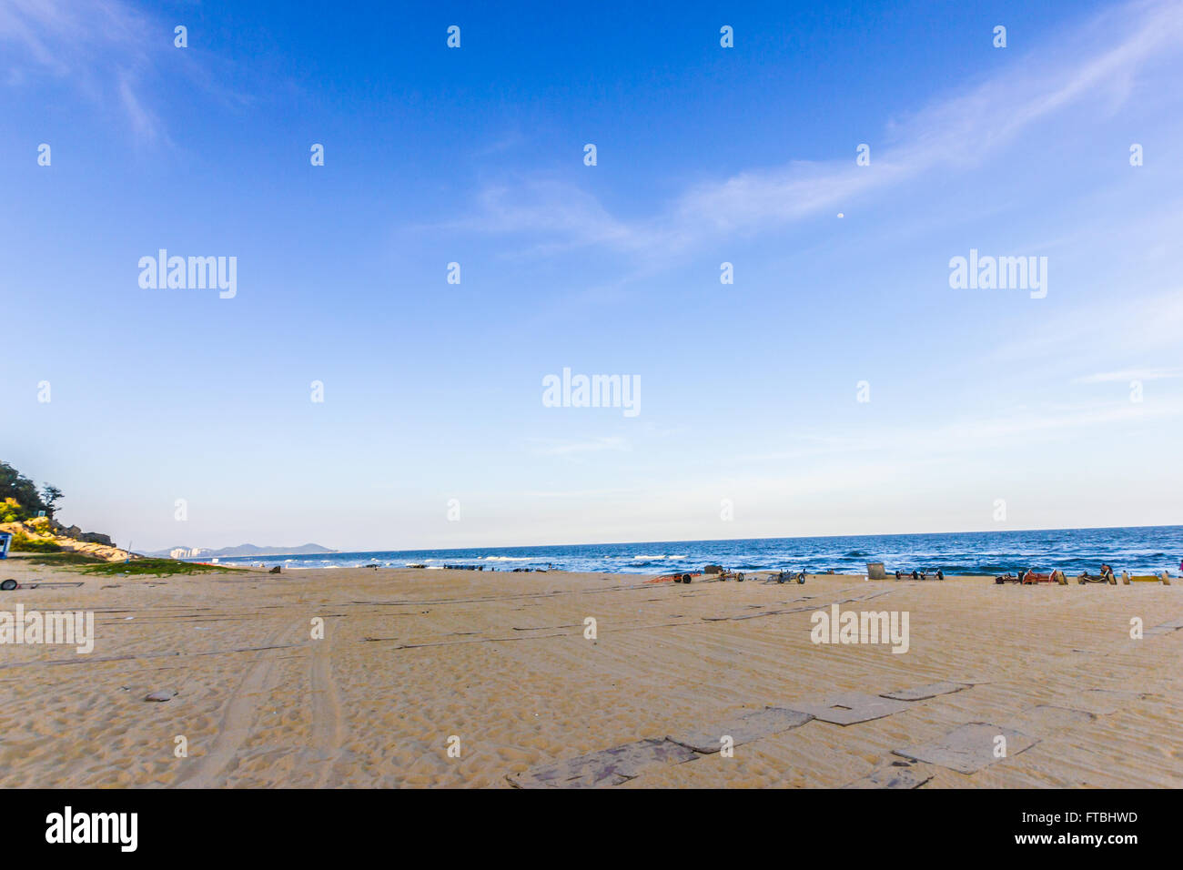 Beach natural scenery Stock Photo - Alamy