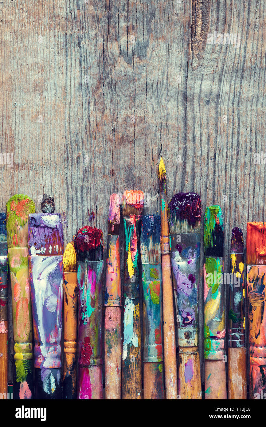 Vintage artist tools hi-res stock photography and images - Alamy