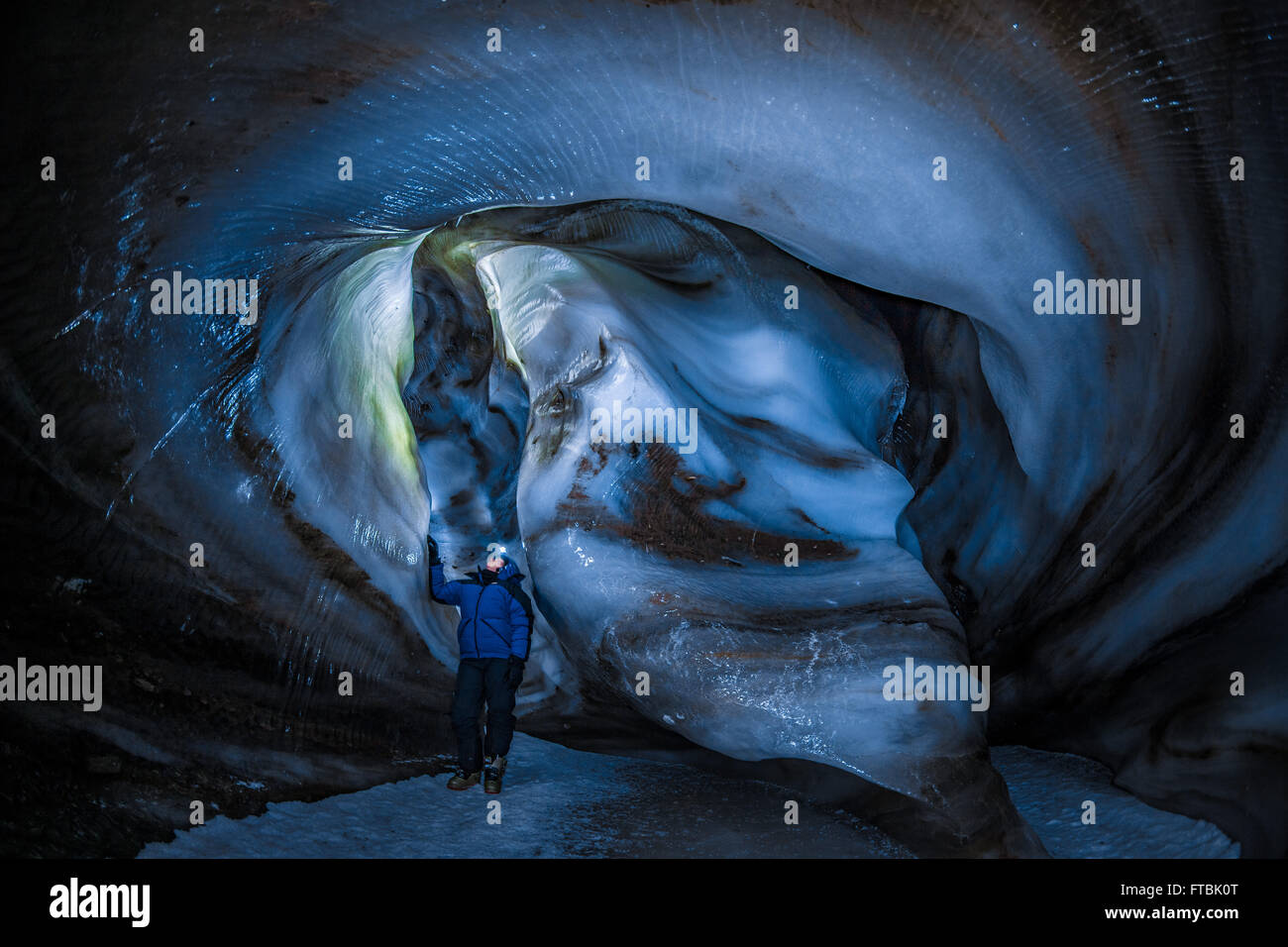 Svalbard ice caves hi-res stock photography and images - Alamy