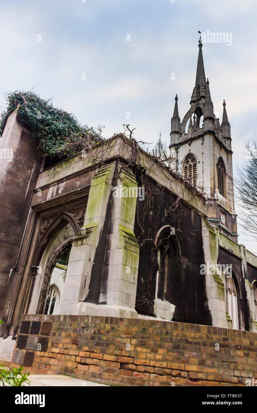 England london saint dunstan hi-res stock photography and images - Alamy