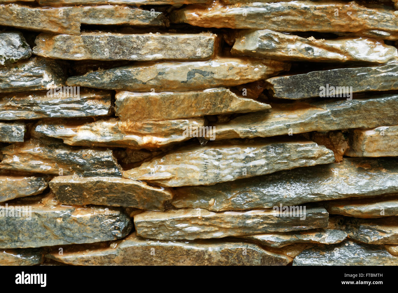 Wet stone hi-res stock photography and images - Alamy