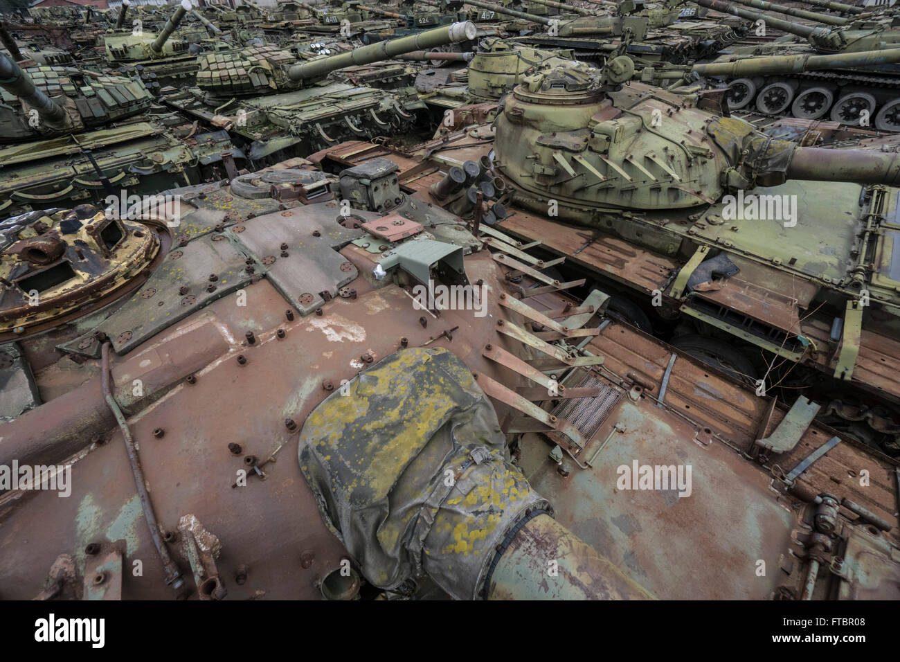 Storage tank repair hi-res stock photography and images - Alamy
