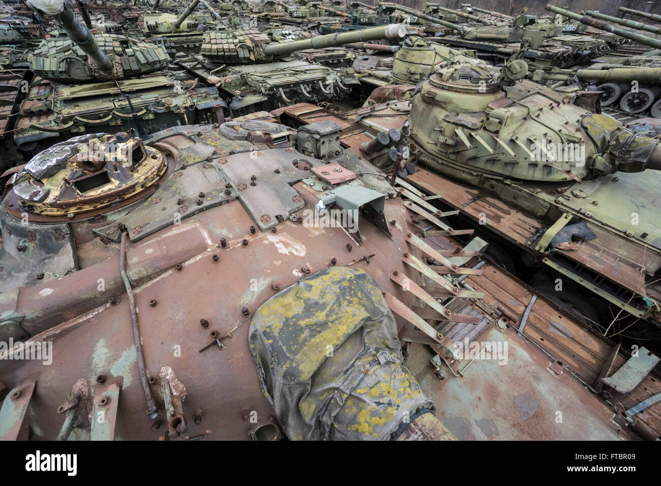 Military storage tanks hi-res stock photography and images - Alamy