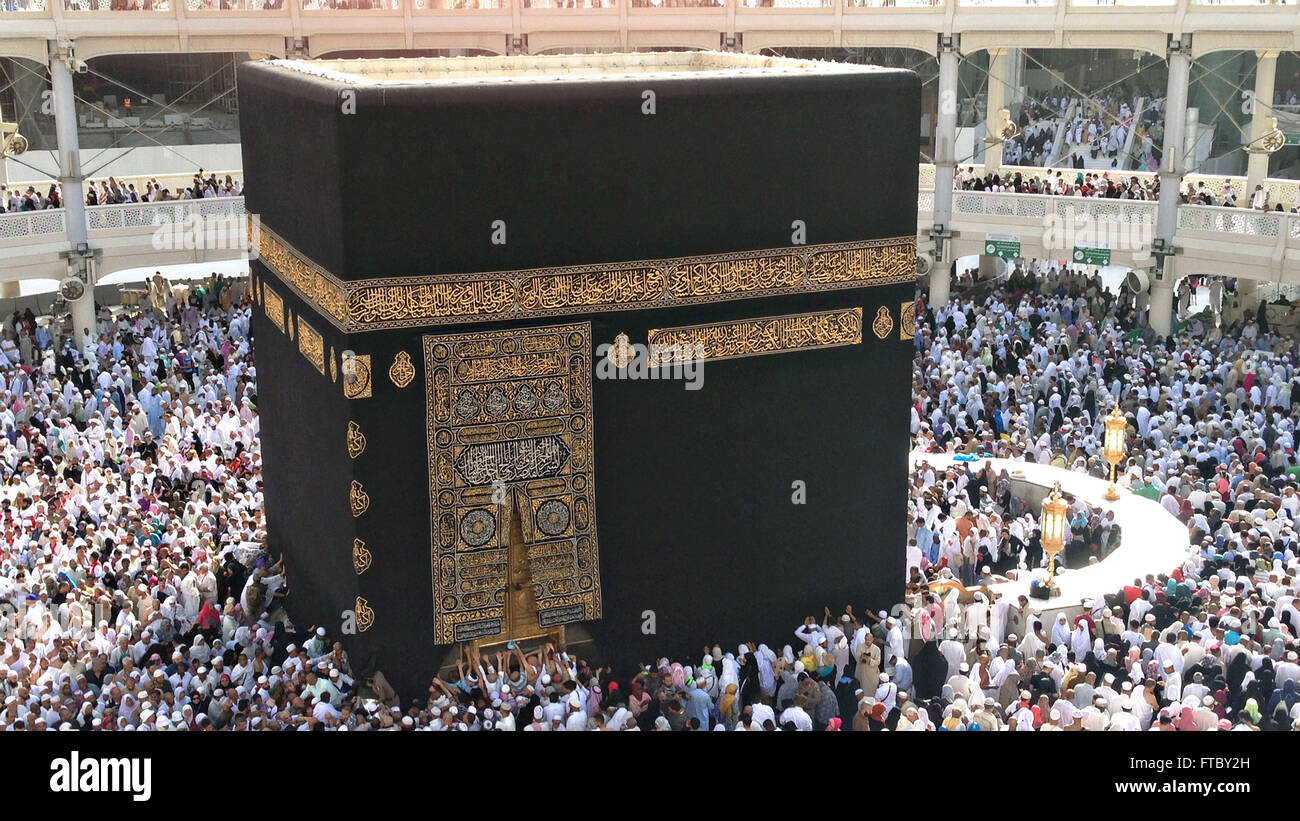 Thousands of Muslim hajj pilgrims circle the Holy Kaaba in the Al ...