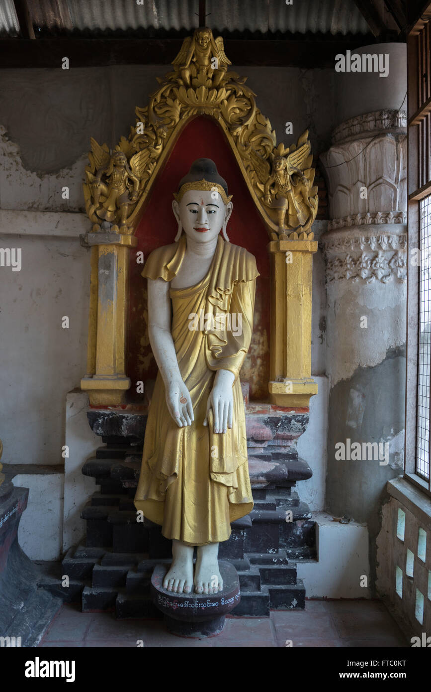 Buddha in a Temple in Myeik, Myanmar Stock Photo - Alamy