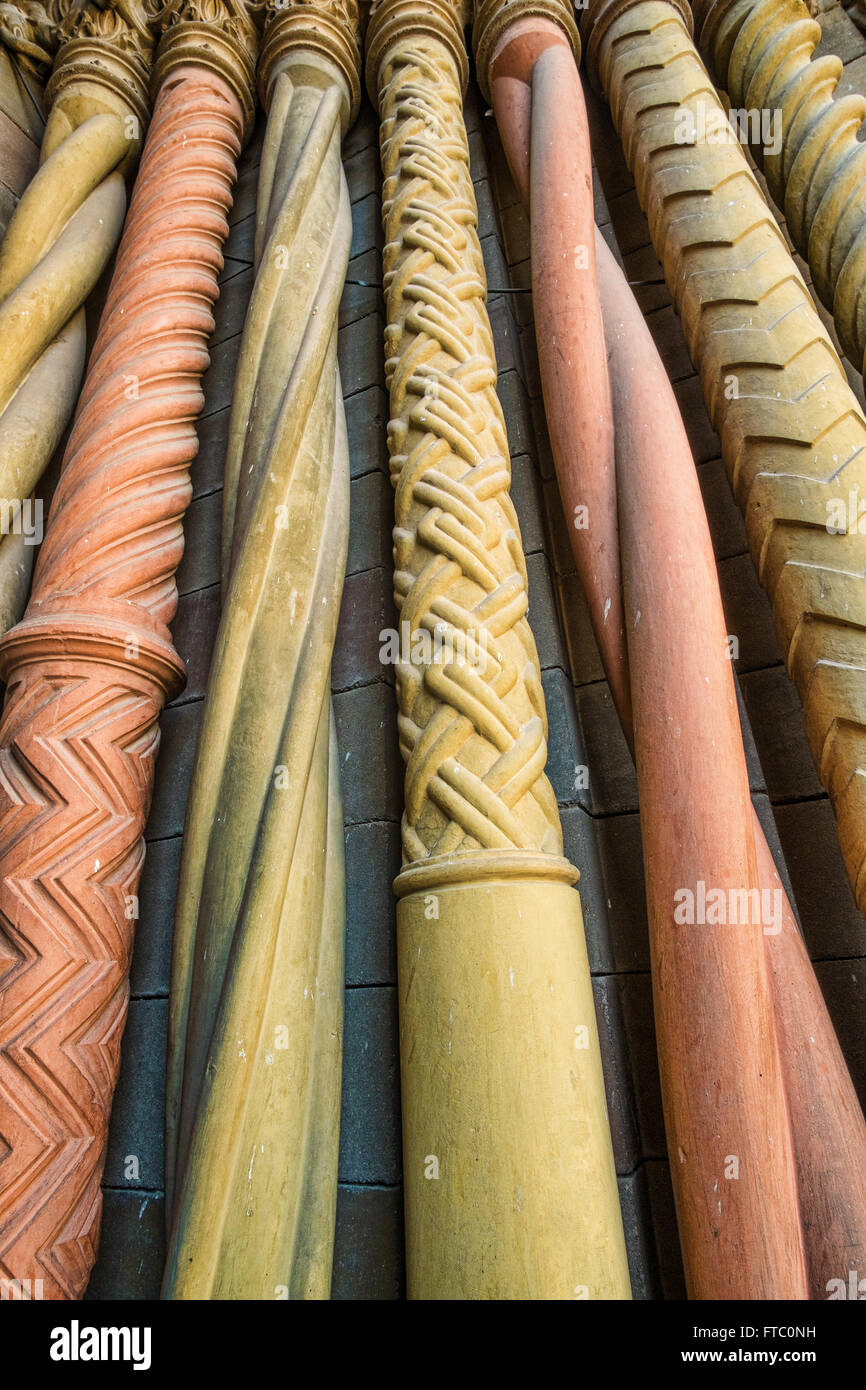 Twisted columns column hi-res stock photography and images - Alamy