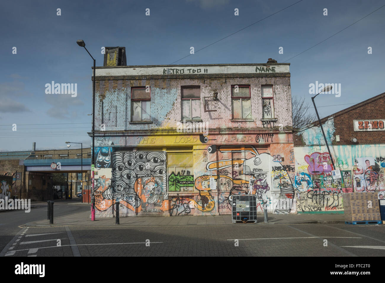 hackney Wick building covered in graffiti abandoned pub Stock Photo - Alamy