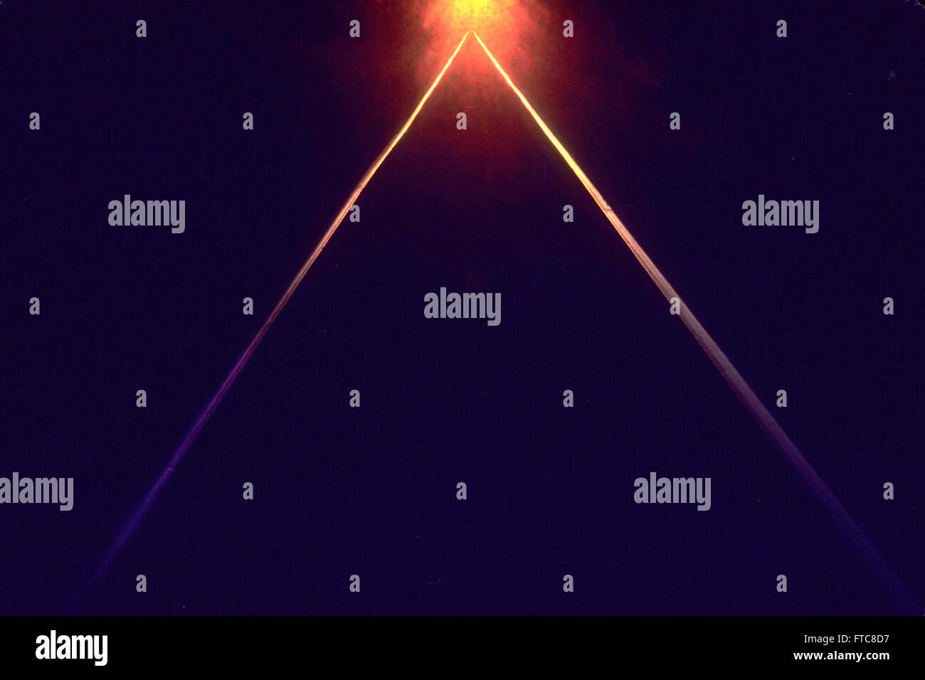 railway tacks shot facing the setting sun Stock Photo - Alamy