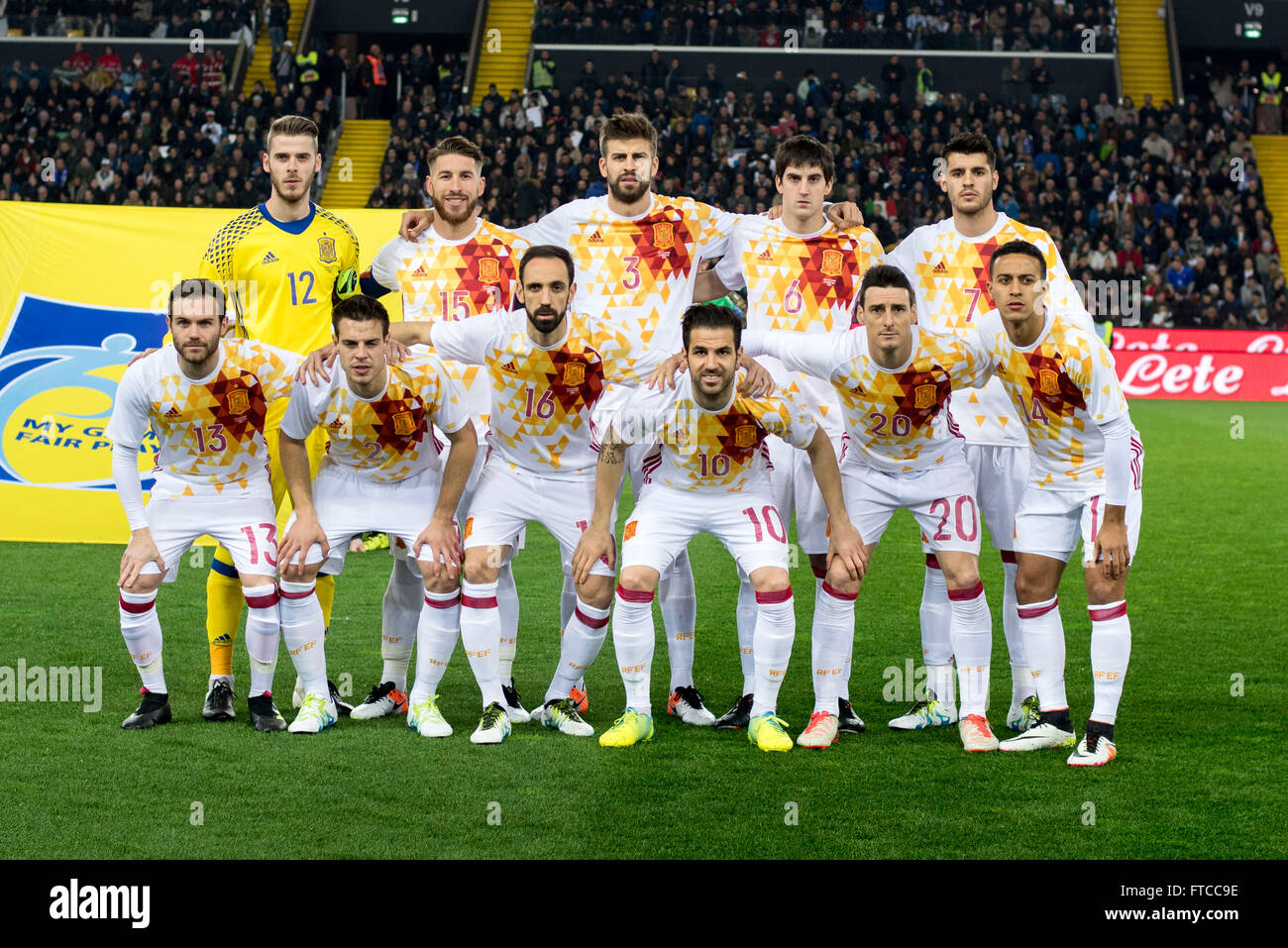 Udine, Italy. 24th Mar, 2016. Spain team group line up (ESP) Football ...