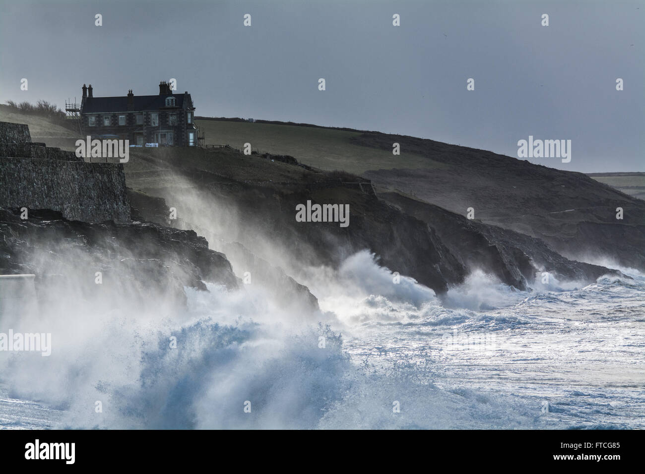 Tail winds hi-res stock photography and images - Alamy