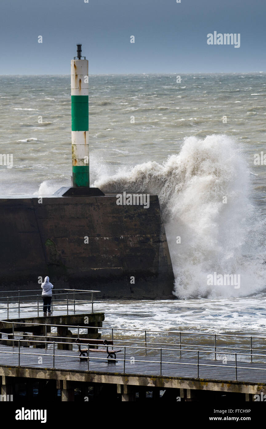 Aberystwyth Wales UK, Easter Sunday, 27 March 2016 UK Weather: Storm ...