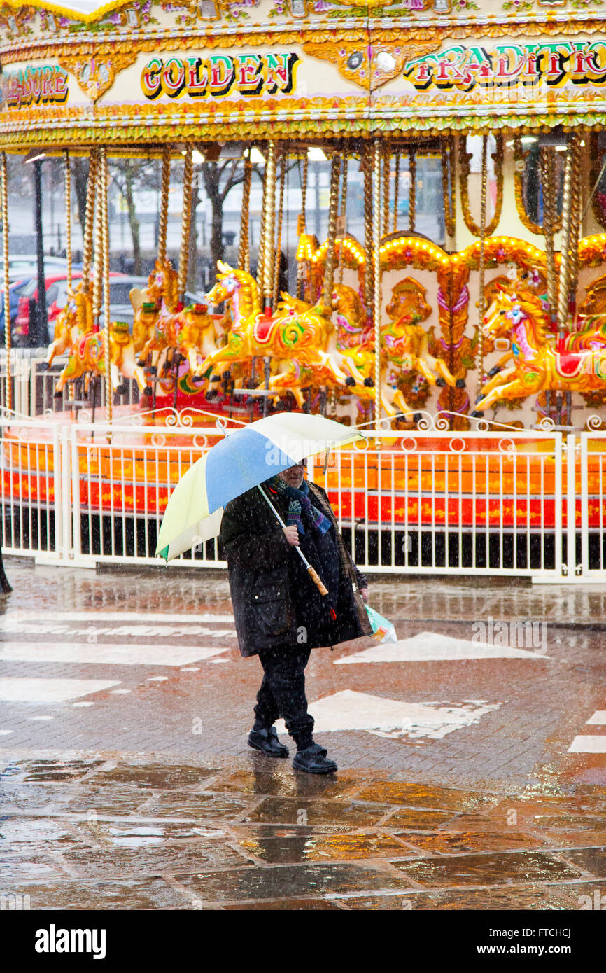 Damp squib hi-res stock photography and images - Alamy