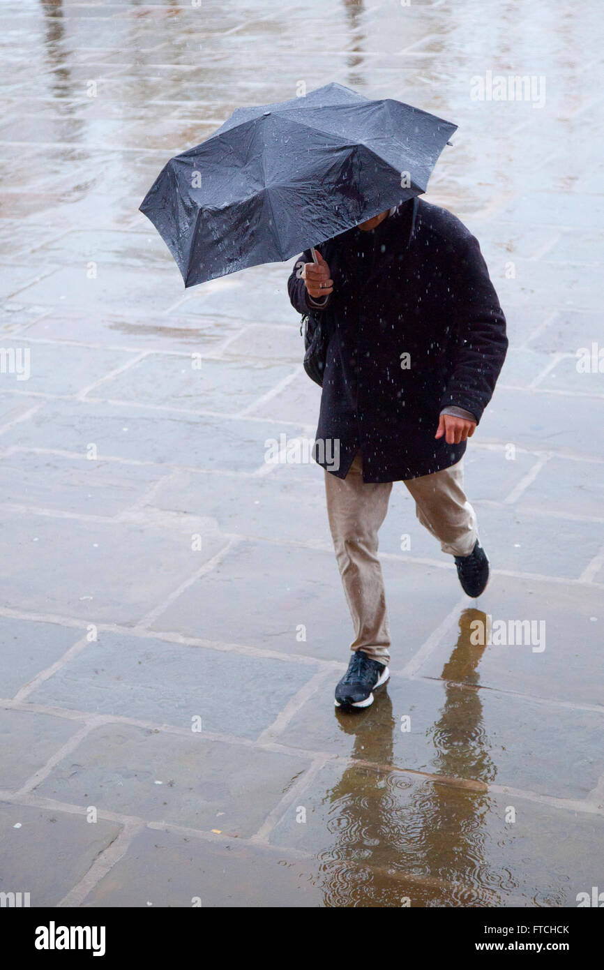 Damp squib hi-res stock photography and images - Alamy