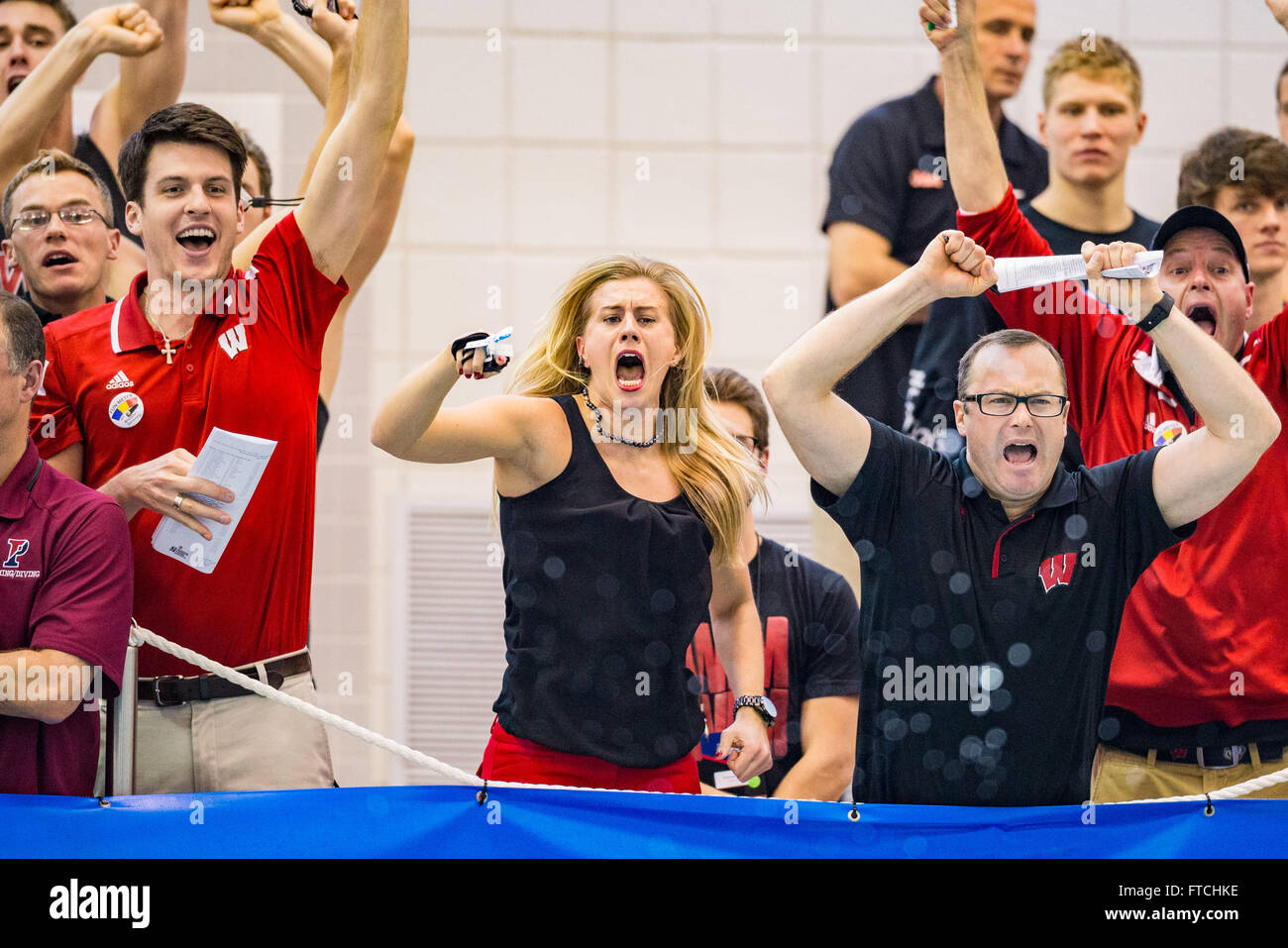 The Wisconsin bench during the NCAA Men's Swimming and Diving ...
