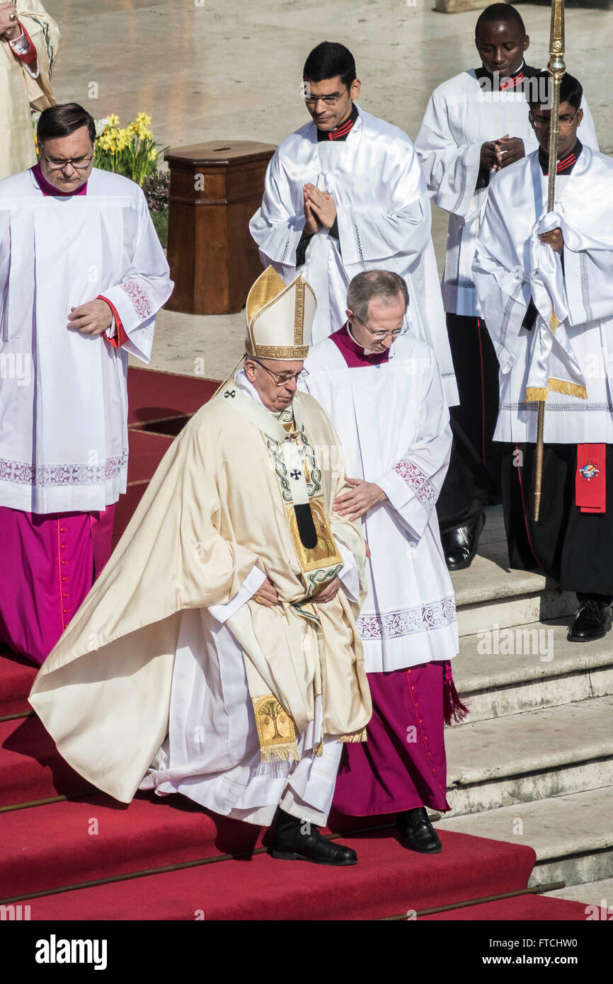 Vatican City, Vatican. 27th Mar, 2016. Pope Francis celebrates the ...