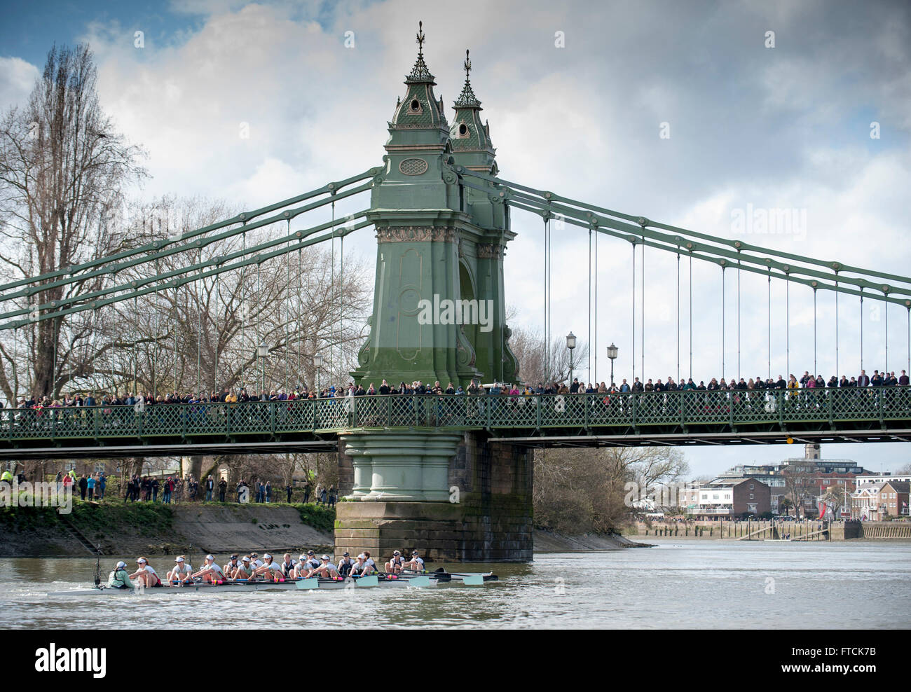 Oxford cambridge boat race hi-res stock photography and images - Alamy