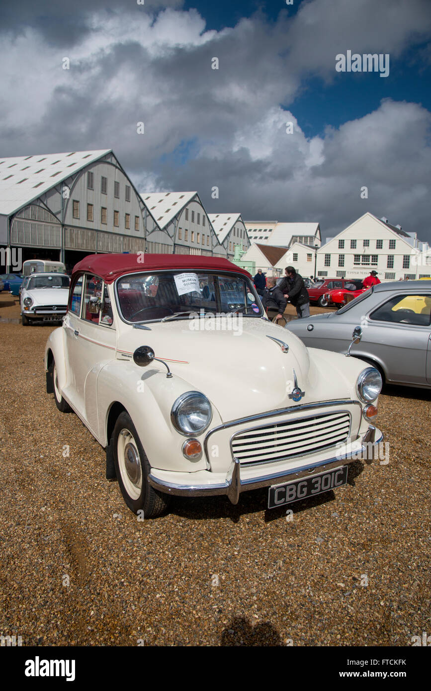 Chatham, Kent, England. 27th March 2016, Classic car owners brave the ...