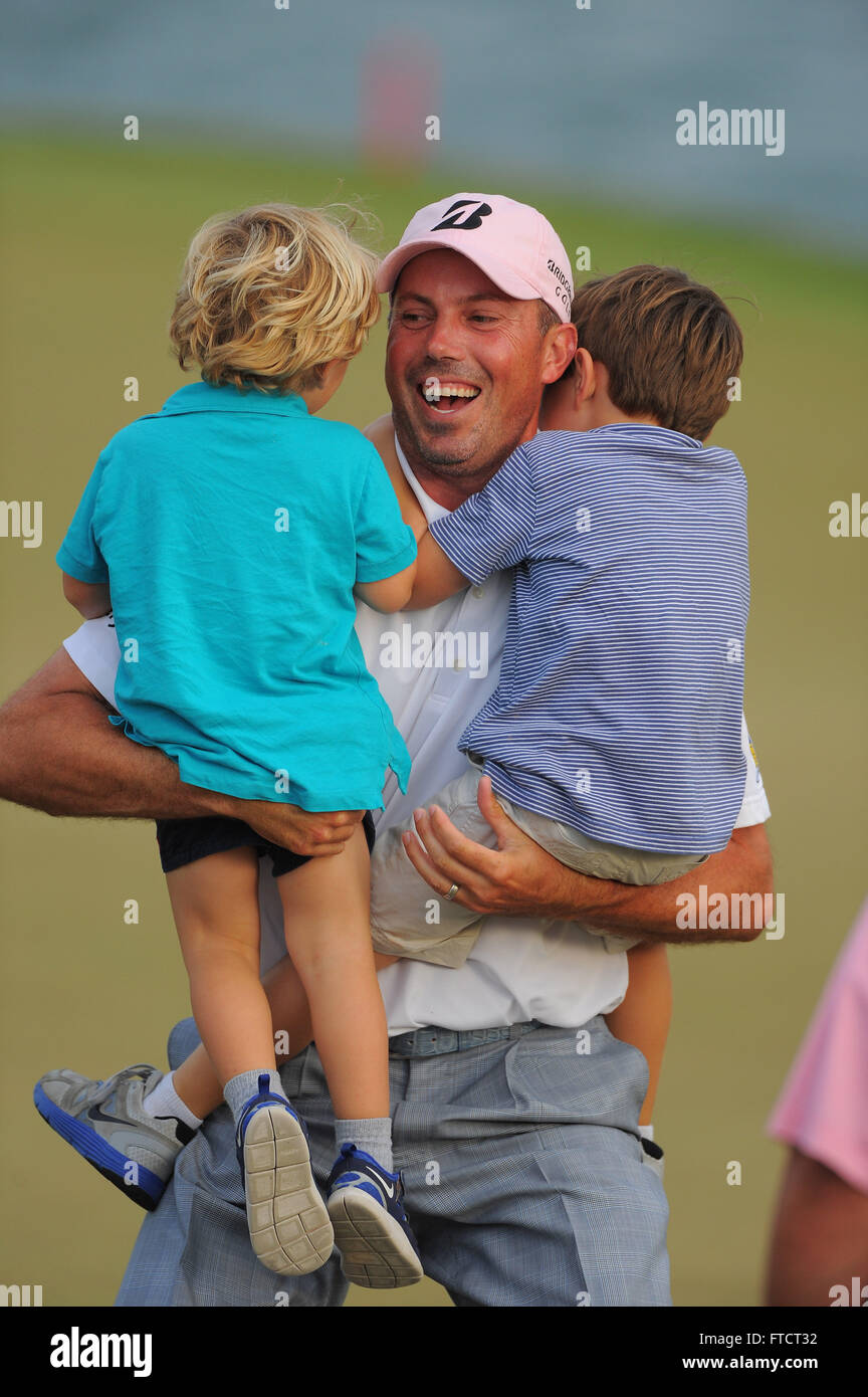 Ponte Vedra, Florida, USA. 13th May, 2012. Matt Kuchar celebrates with ...