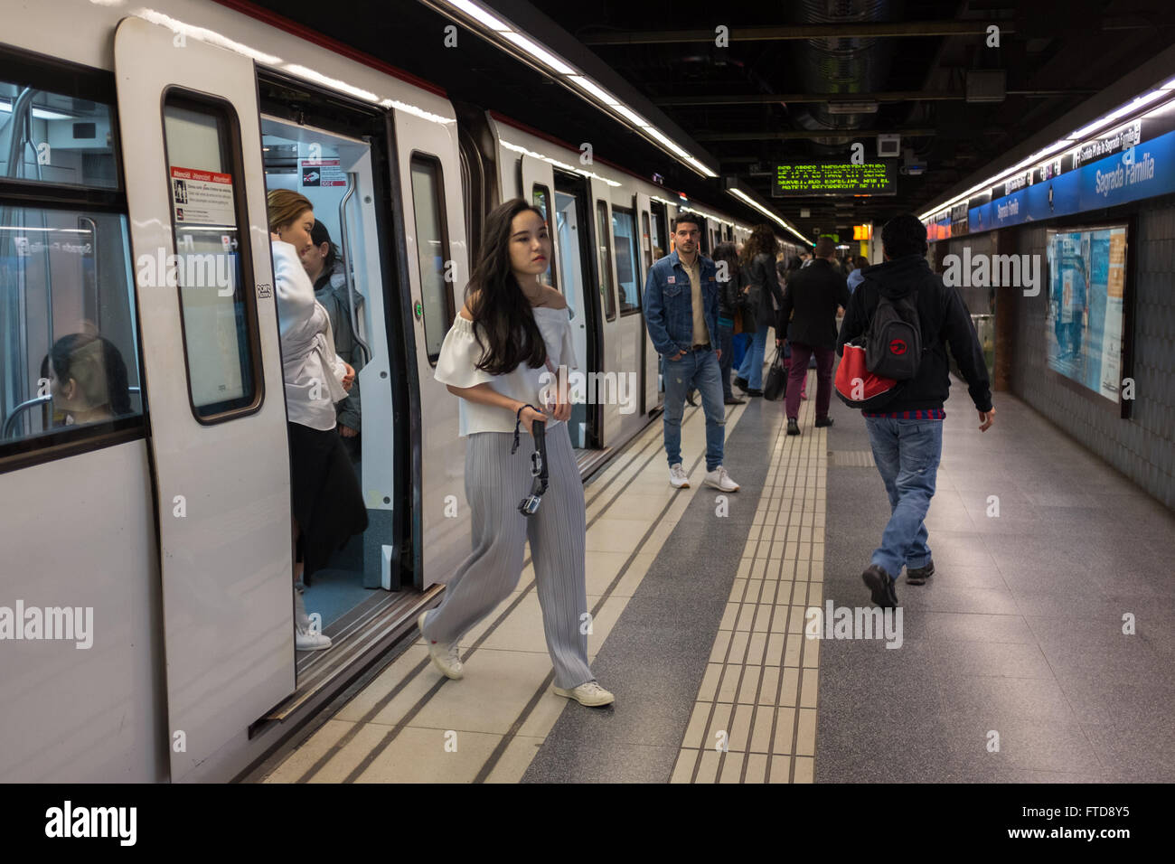 Barcelona rail network hi-res stock photography and images - Alamy