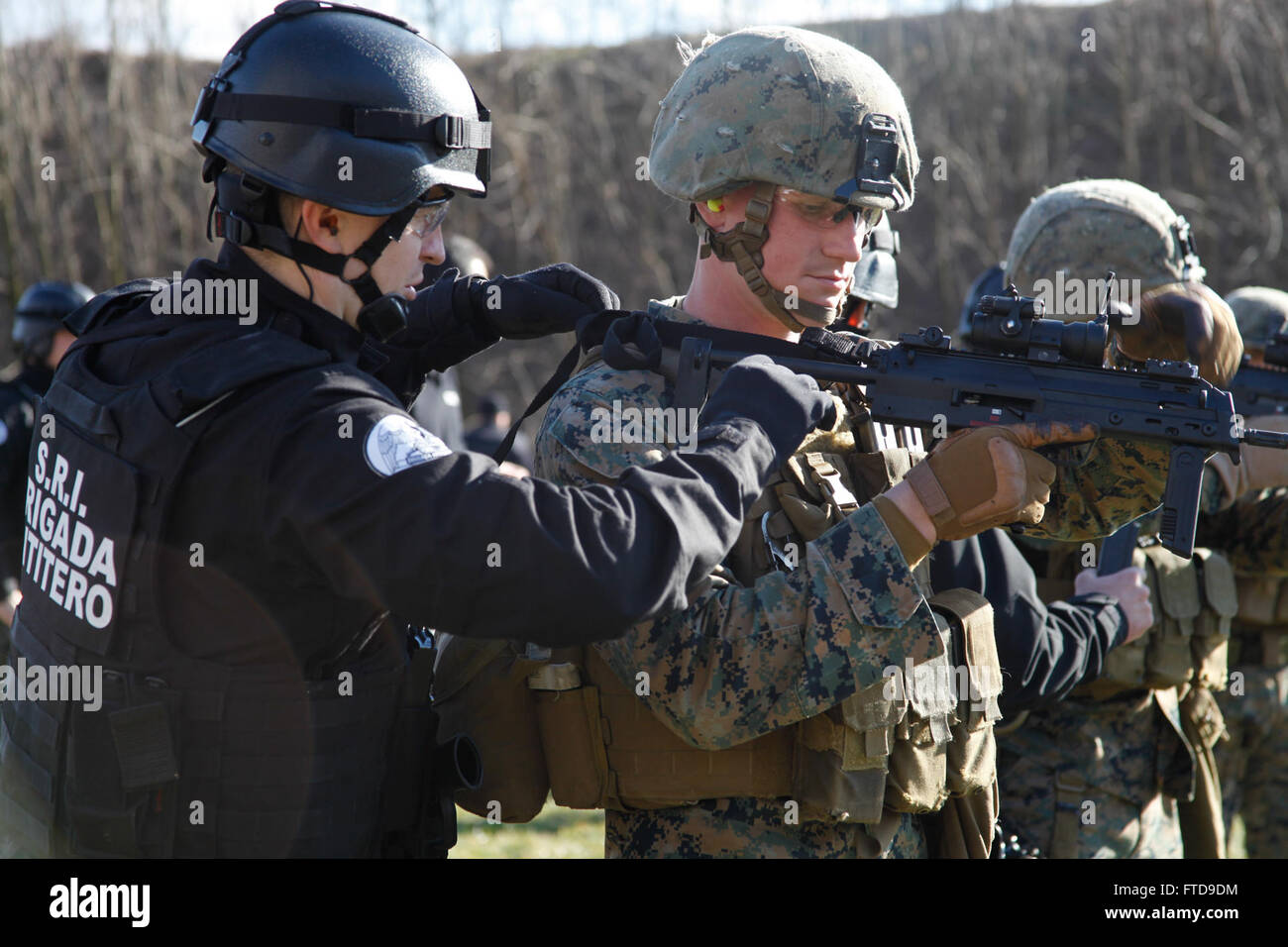 Mp7 gun hi-res stock photography and images - Alamy