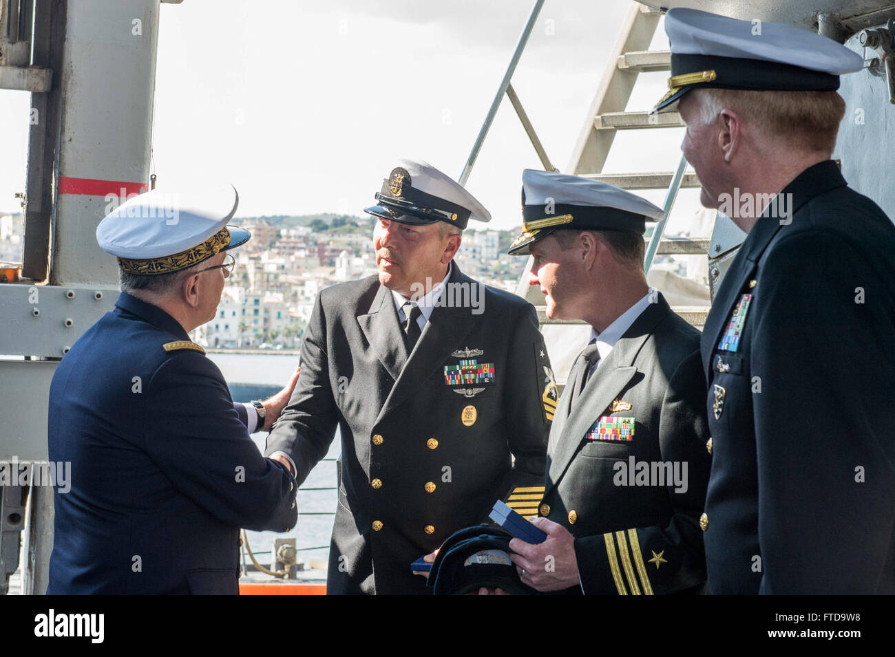 Force master chief roberts hi-res stock photography and images - Alamy