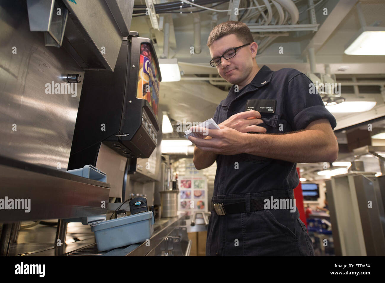 Naval hospital mess hi-res stock photography and images - Alamy