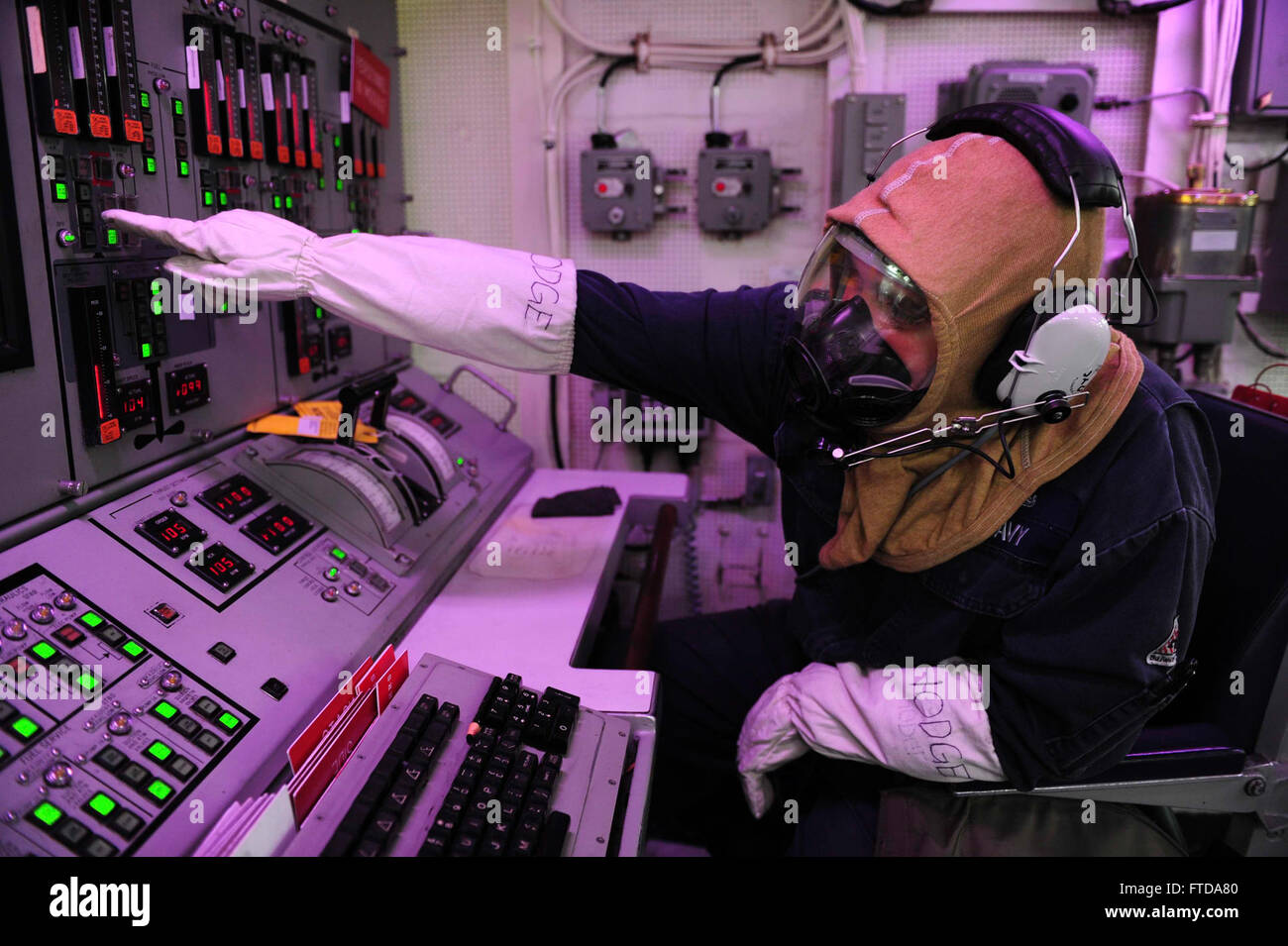 Main propulsion system hi-res stock photography and images - Alamy