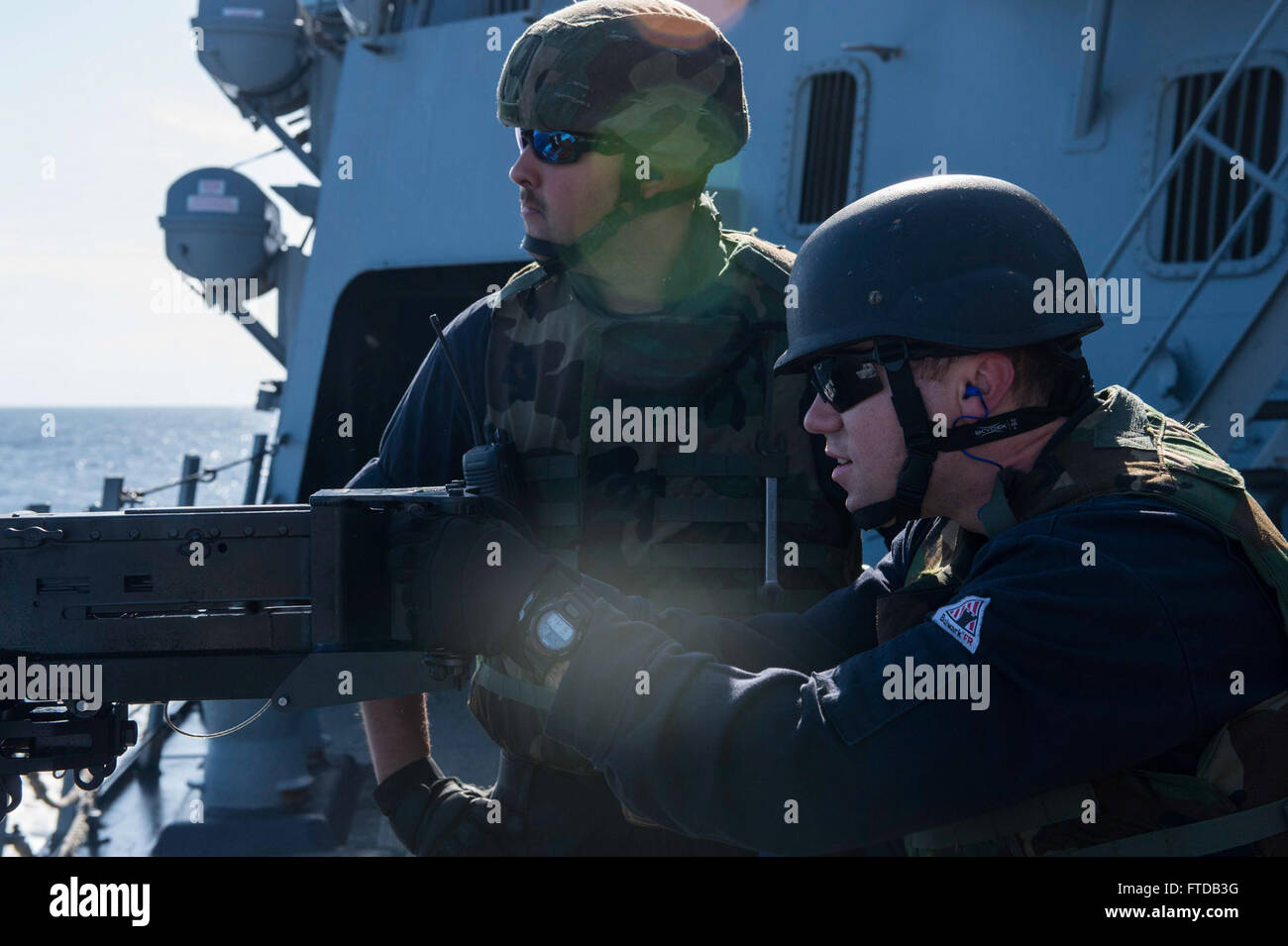 Gunners mate 1st class fires hi-res stock photography and images - Alamy