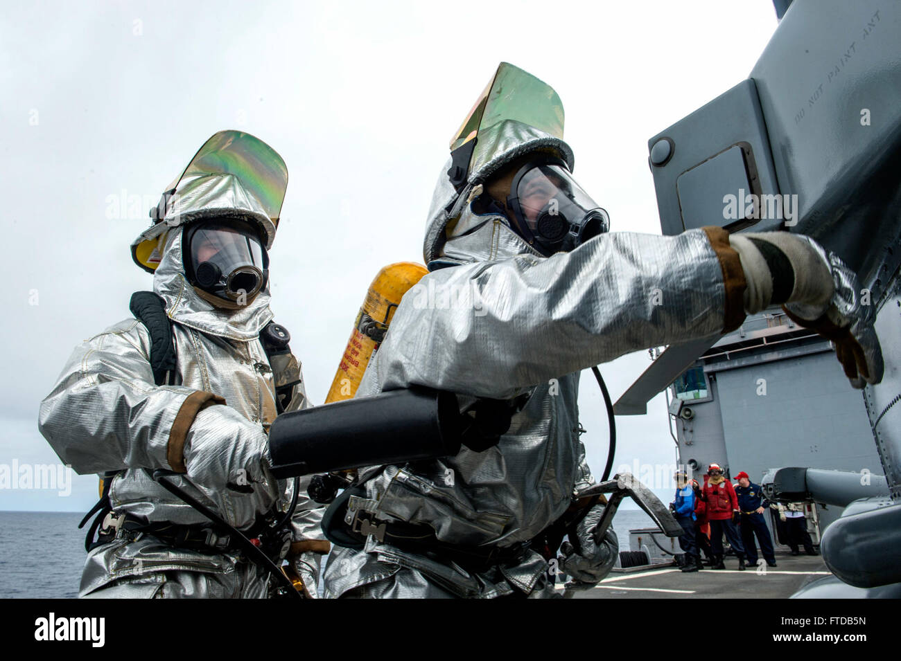 Air controlman hi-res stock photography and images - Alamy