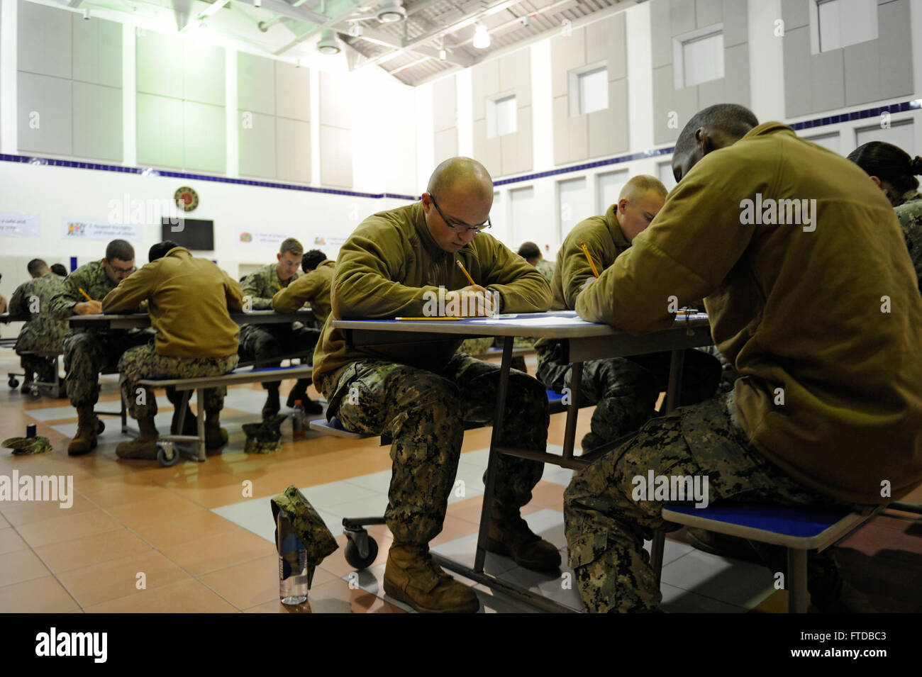 U s navy seabees builder constructionman hi-res stock photography and ...