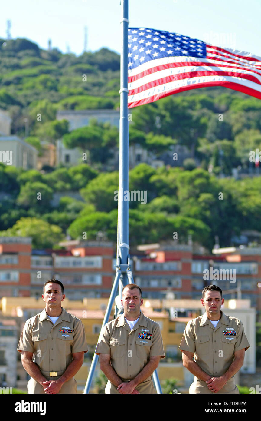 Chief petty officer select hi-res stock photography and images - Alamy