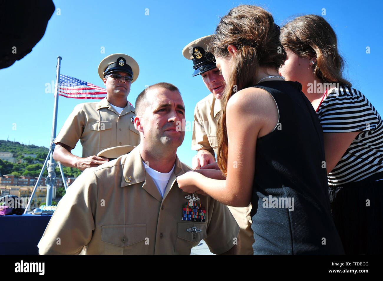 130913-N-PE825-077 GAETA, Italy (Sept. 13, 2013) Chief Gunner’s Mate ...