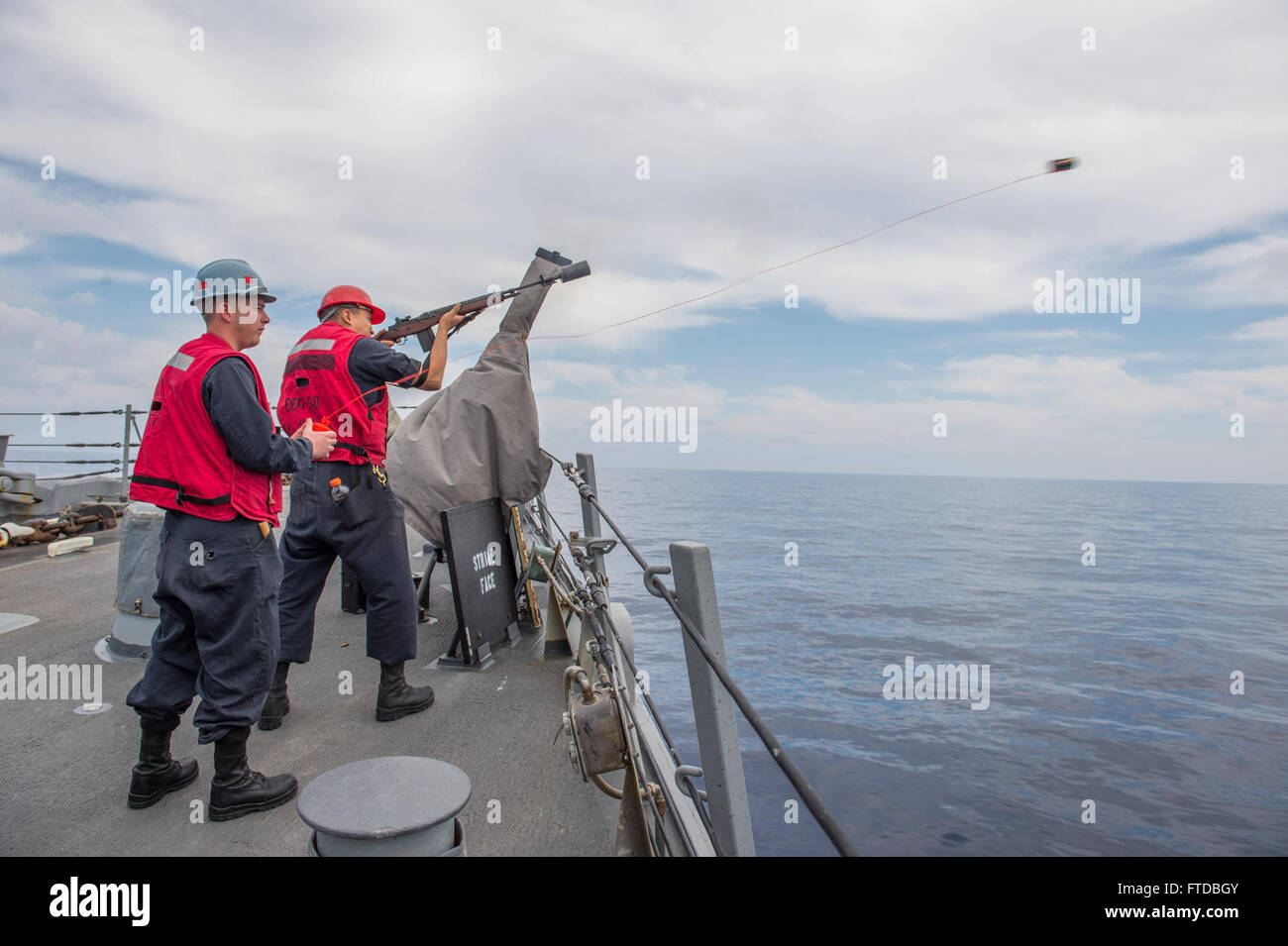 150414-N-XB010-145 MEDITERRANEAN SEA (April 14, 2015) Gunner’s Mate 3rd ...
