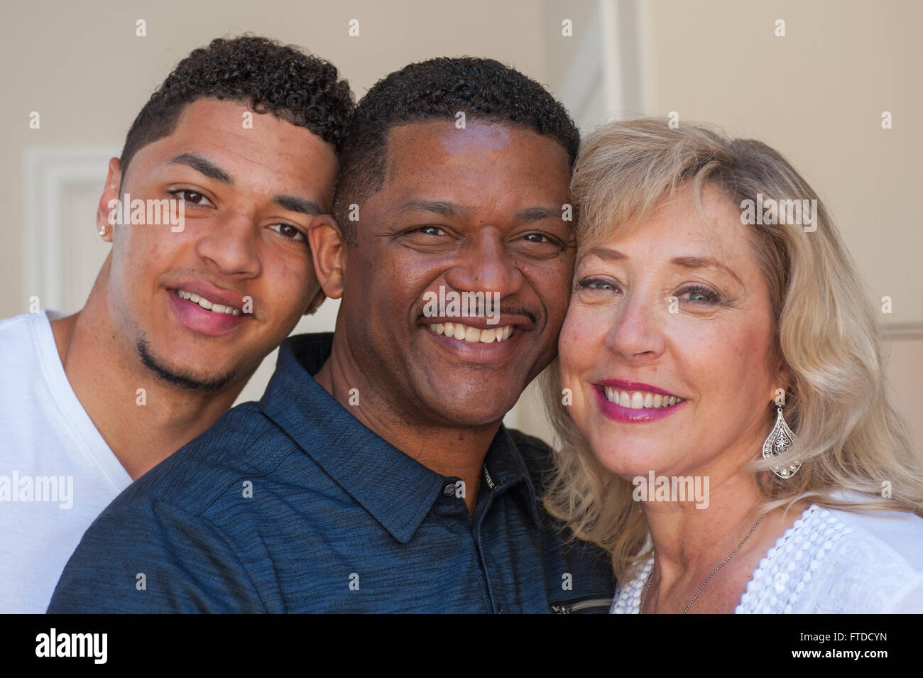 Multiracial faces hi-res stock photography and images - Alamy