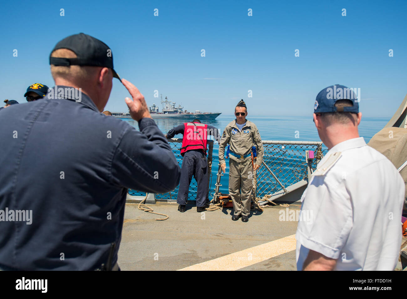 Ukrainian navy frigate hetman sahaydachniy u 130 hi-res stock ...
