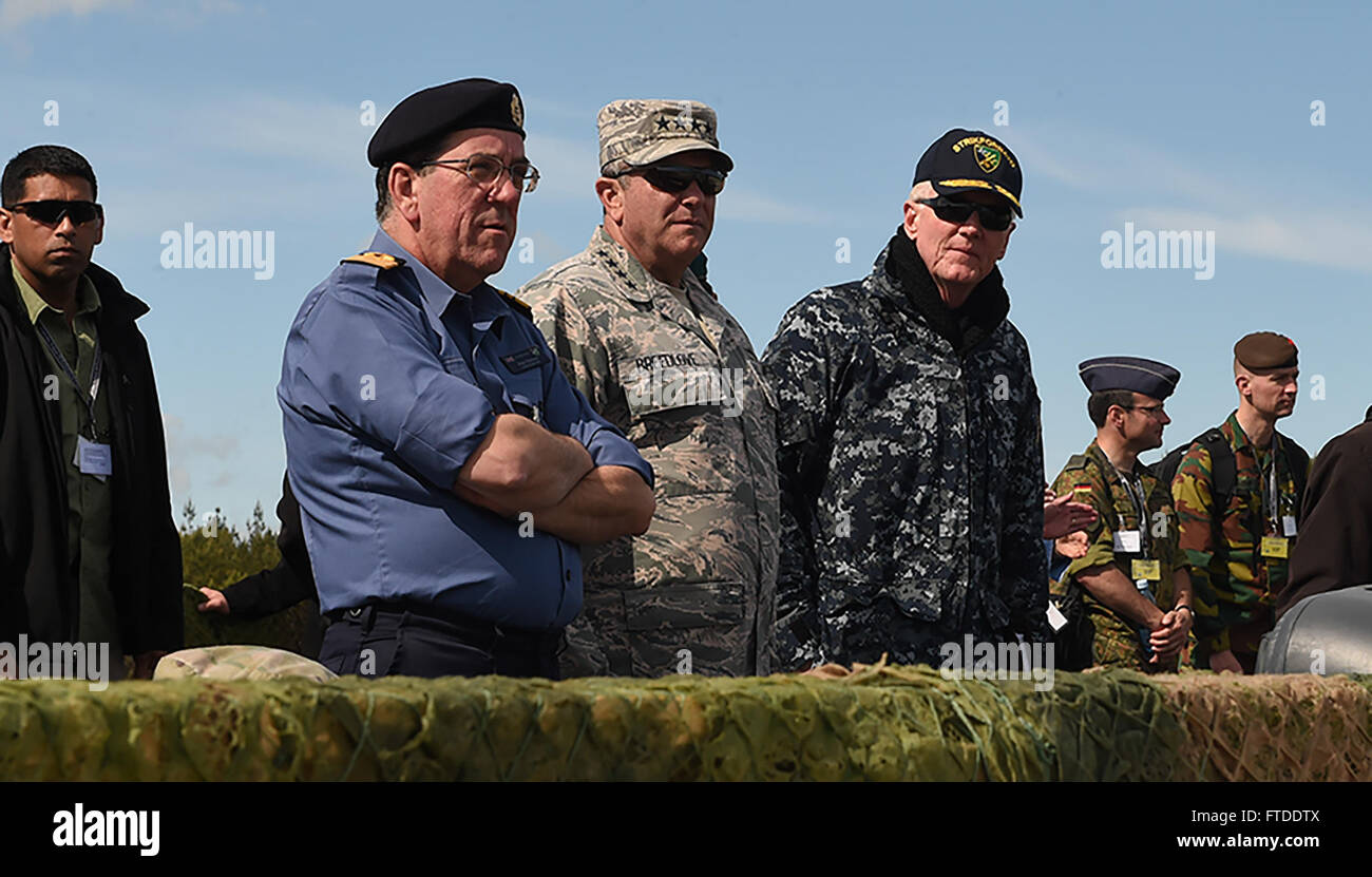 150617-N-HX127-138 Ustka, Poland (June 17, 2015) -- General Philip ...