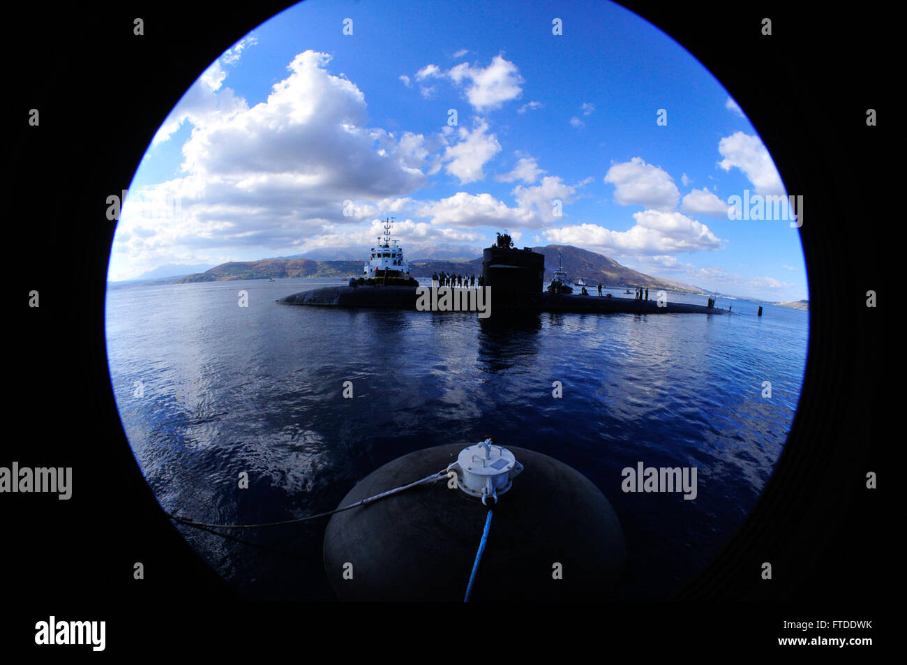 SOUDA BAY, Greece (Sep 23, 2013) - Los Angeles-class fast-attack ...