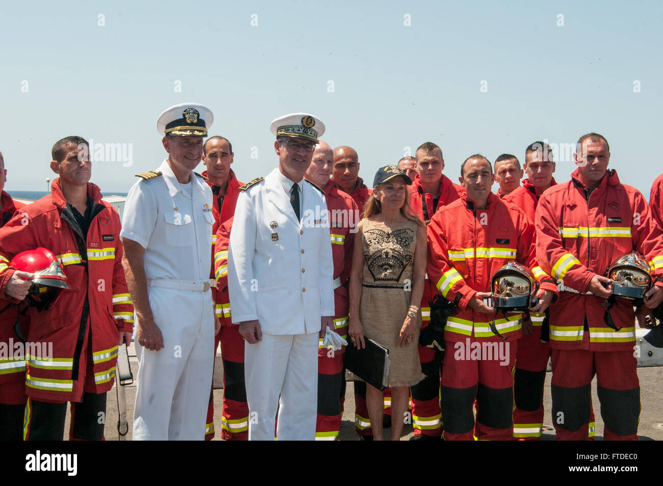 The Commanding Officer Of The 24th Marine Expeditionary Unit Stock ...