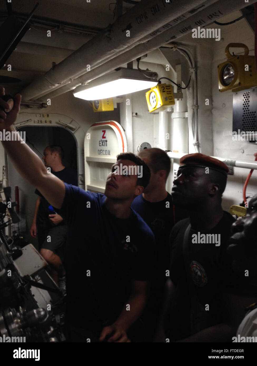 150704-N-ZZ999-014 ABIDJAN, Cote d’ Ivoire (July 4, 2015) Navy Diver ...