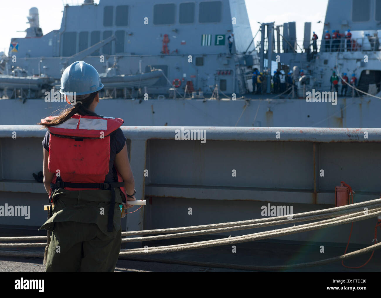A mariner in the u s maritime service hi-res stock photography and ...