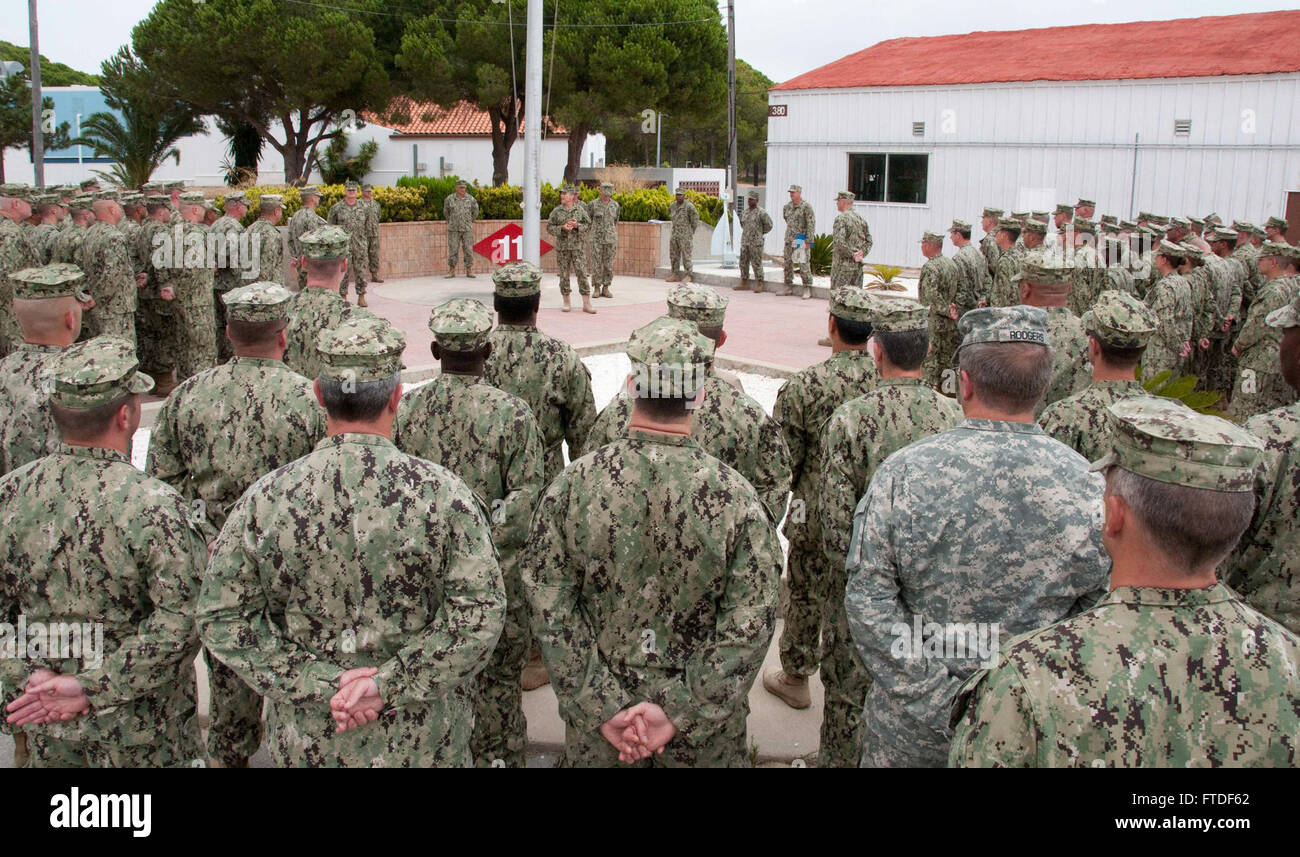 A seabee assigned to naval mobile construction battalion nmcb 3 hi-res ...